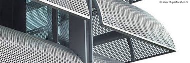 Des façades en tôle perforée – KréaCCTP